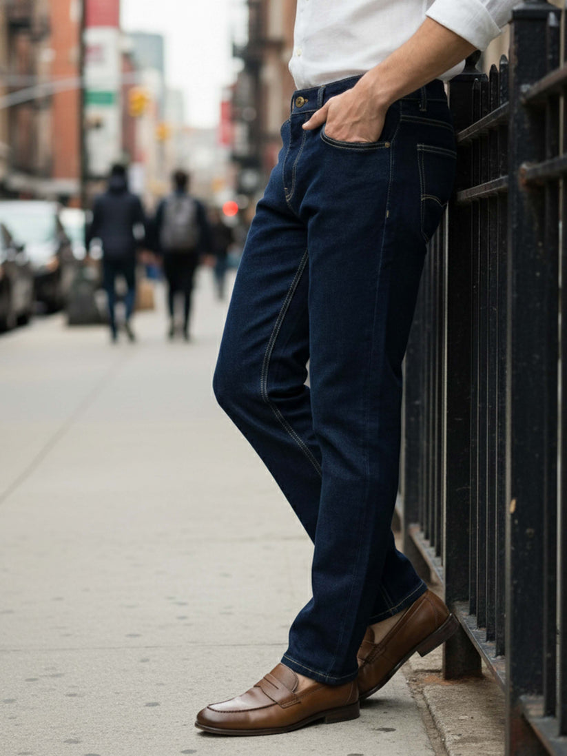 Celio* Men Blue Solid Straight Fit Cotton Jeans